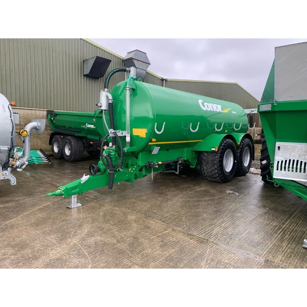 Conor 3500 gallon tanker